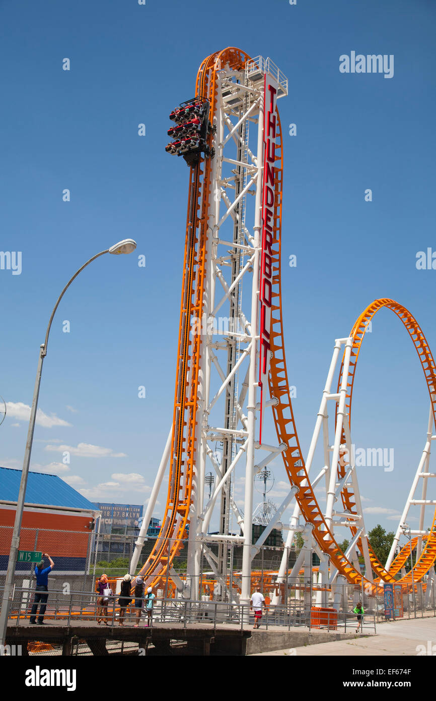roller coaster, amusement park, Coney Island, New York, USA, America ...