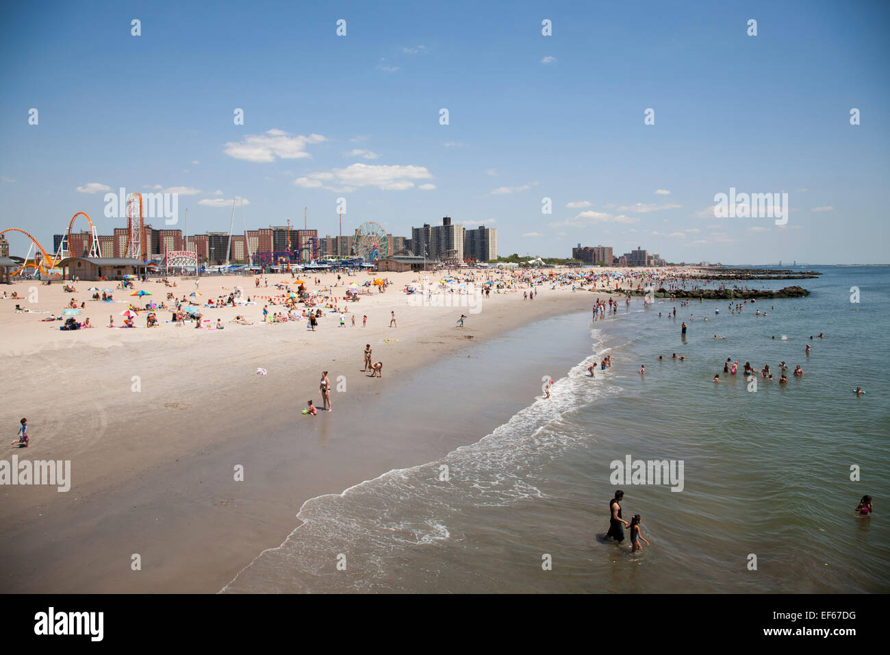 Coney island beach with people hi-res stock photography and images - Alamy