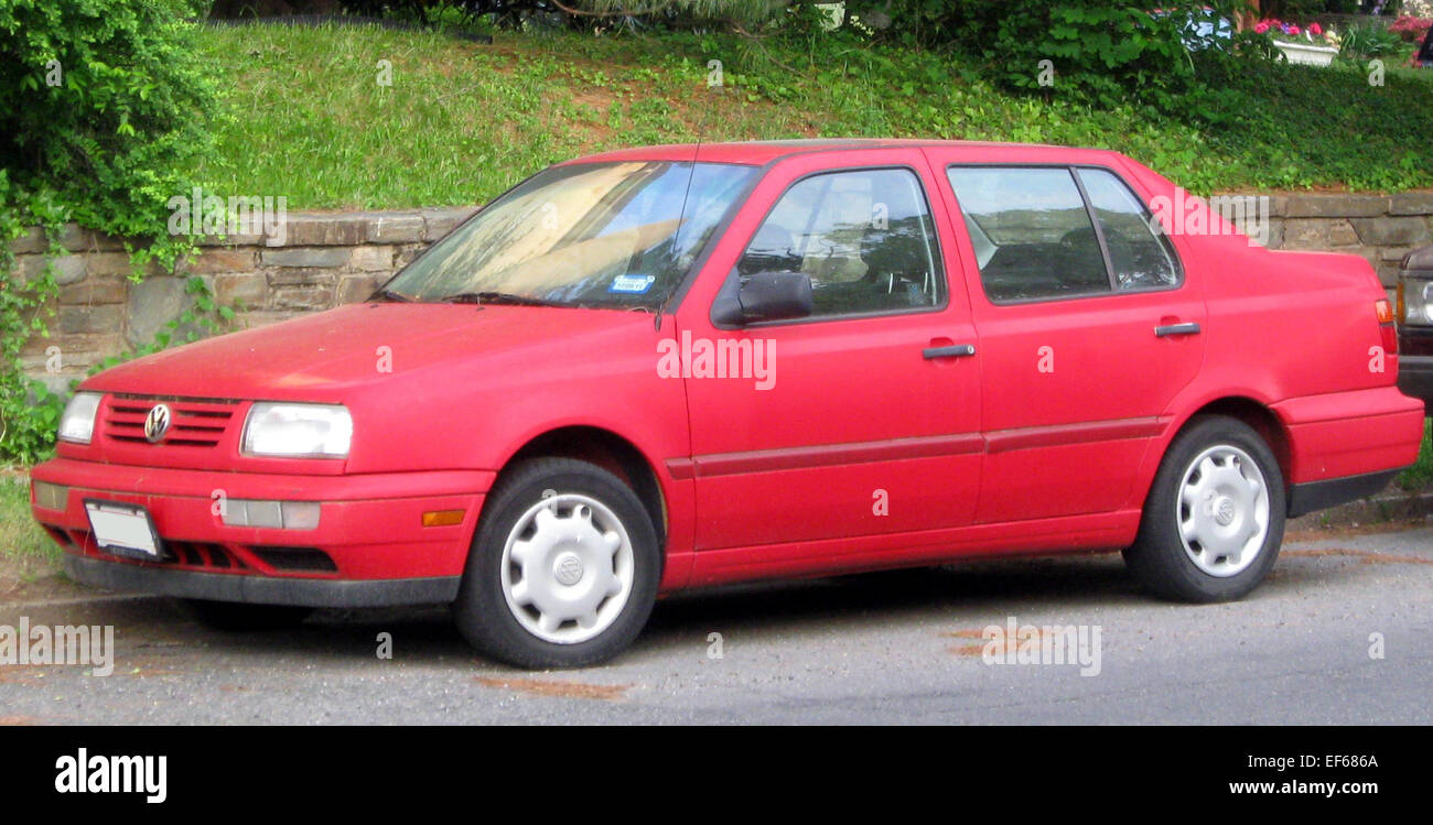 The 1996-1998 Volkswagen Jetta is a compact sedan known for its ...