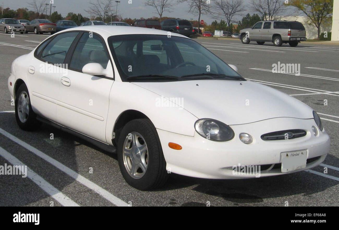 The 1998-1999 Ford Taurus sedan is a midsize car offering a comfortable ...