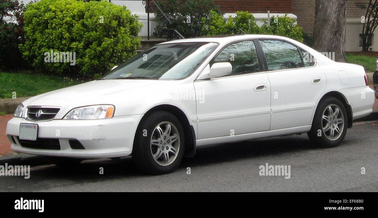 The 1999-2001 Acura TL is a luxury sedan that offers a refined driving ...