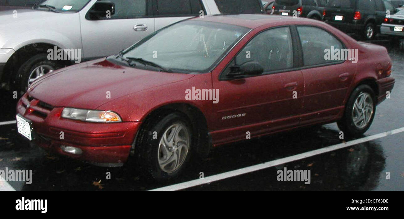 Dodge stratus hi-res stock photography and images - Alamy