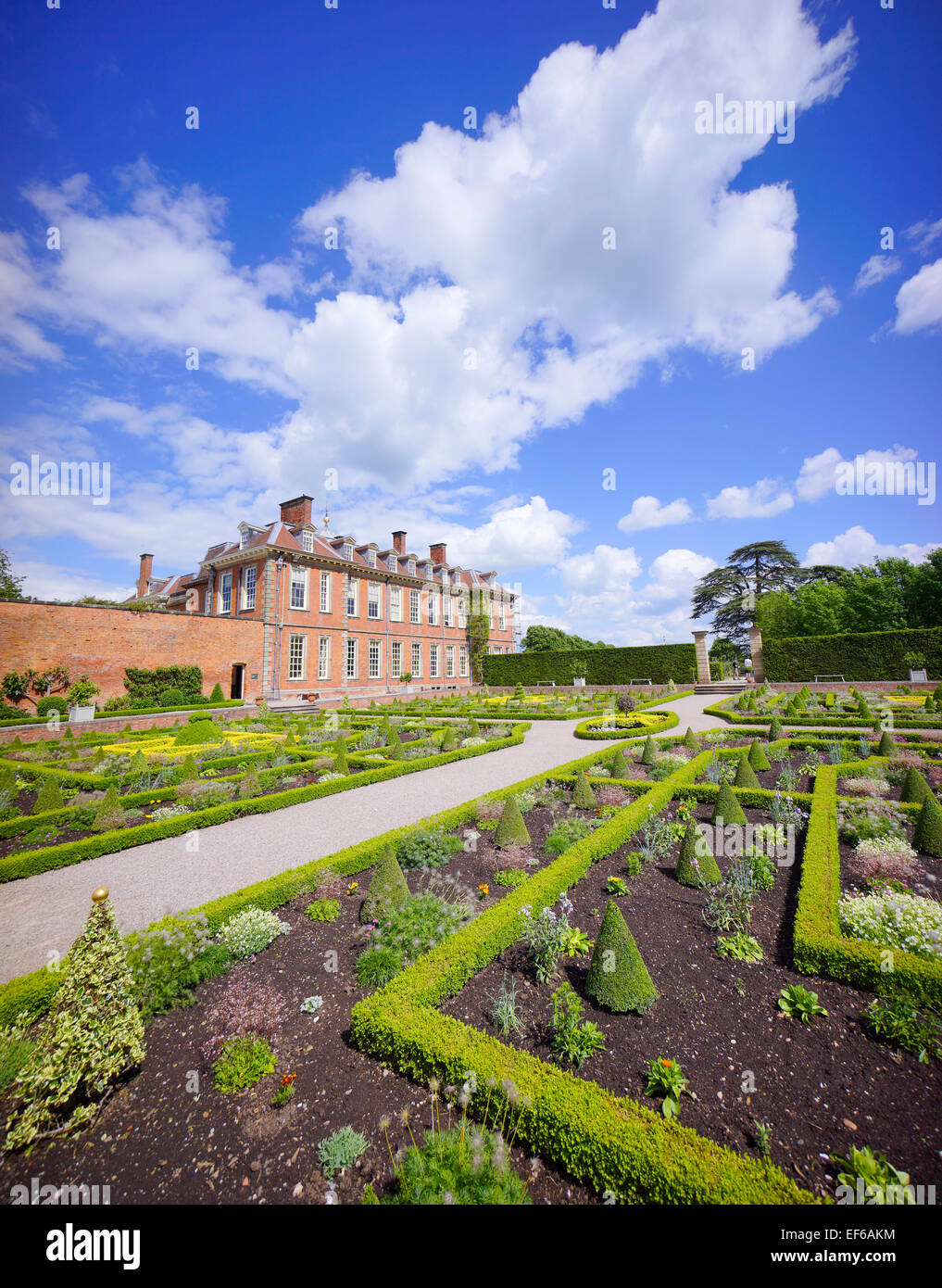 aristocracy, country, england, english, family, gardens, gb, hall, home ...