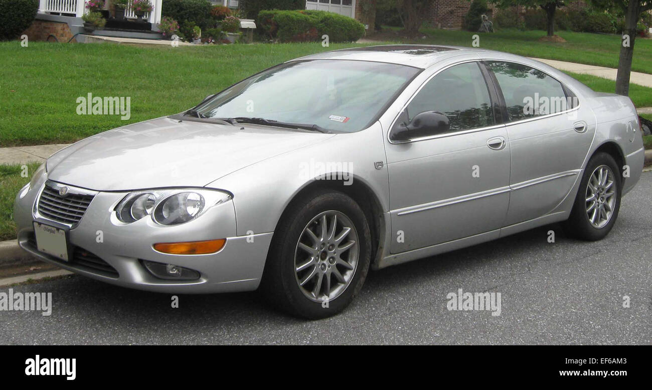 Chrysler 300m hi-res stock photography and images - Alamy