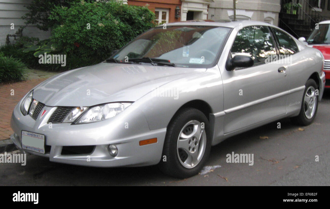 The 2003-2005 Pontiac Sunfire is a compact car known for its sporty ...