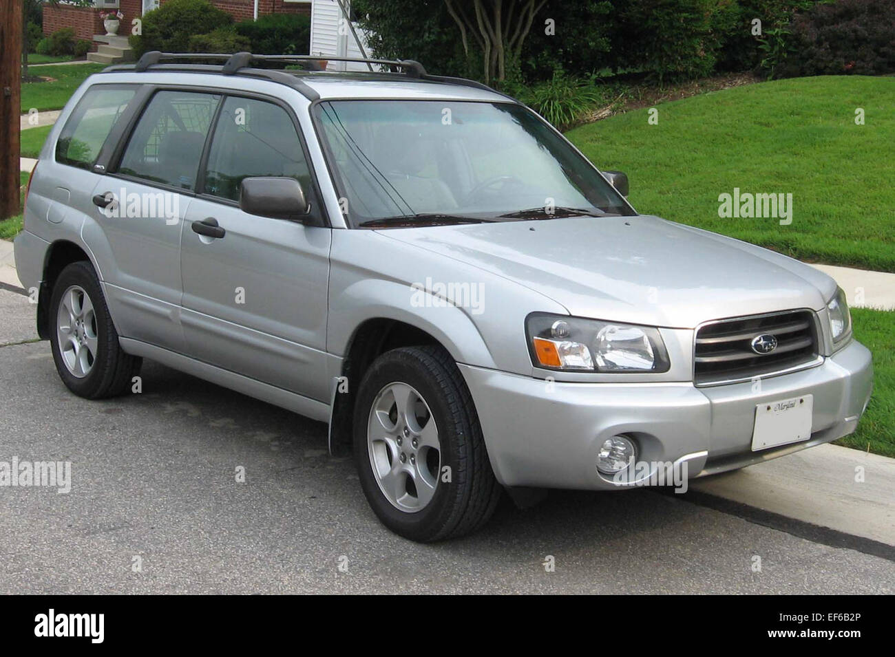 2003 subaru forester hi-res stock photography and images - Alamy