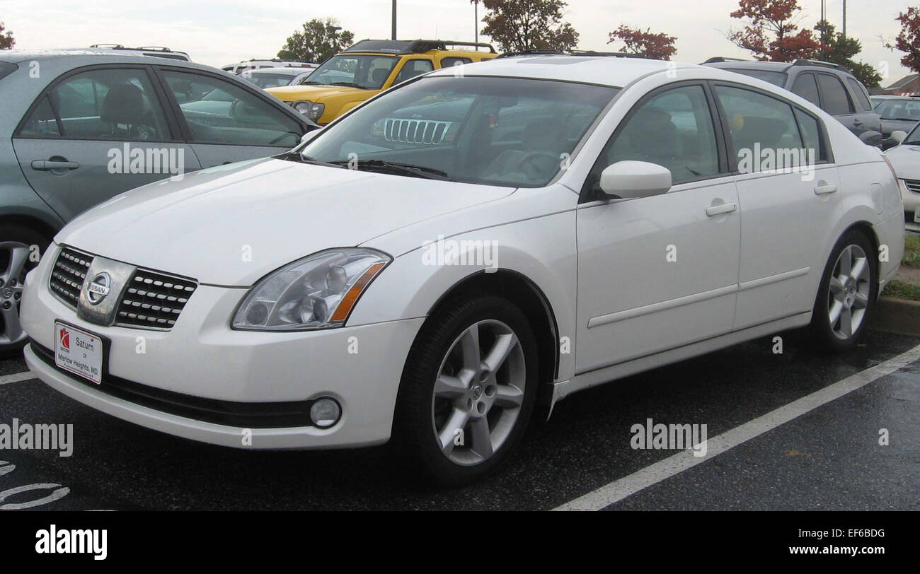 The 2004-2006 Nissan Maxima SE is a midsize sedan known for its sporty ...
