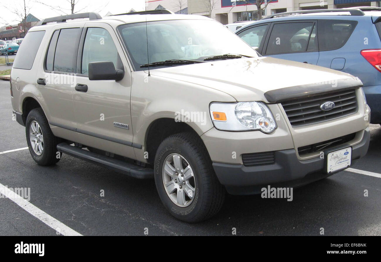 The 2006-2007 Ford Explorer is a mid-size SUV offering solid ...