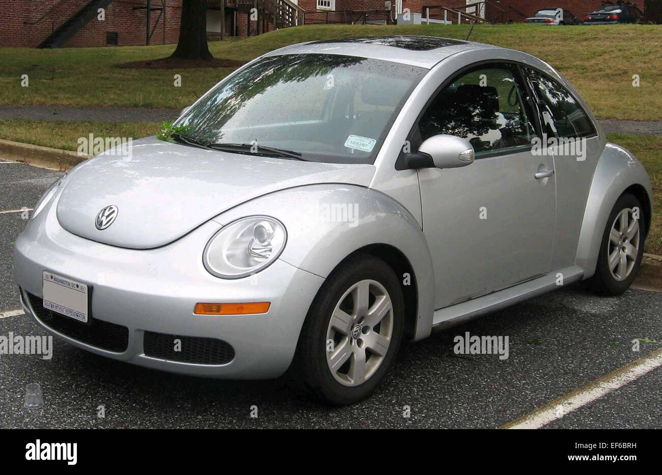 The 2006-2007 Volkswagen New Beetle is a compact car with a unique ...