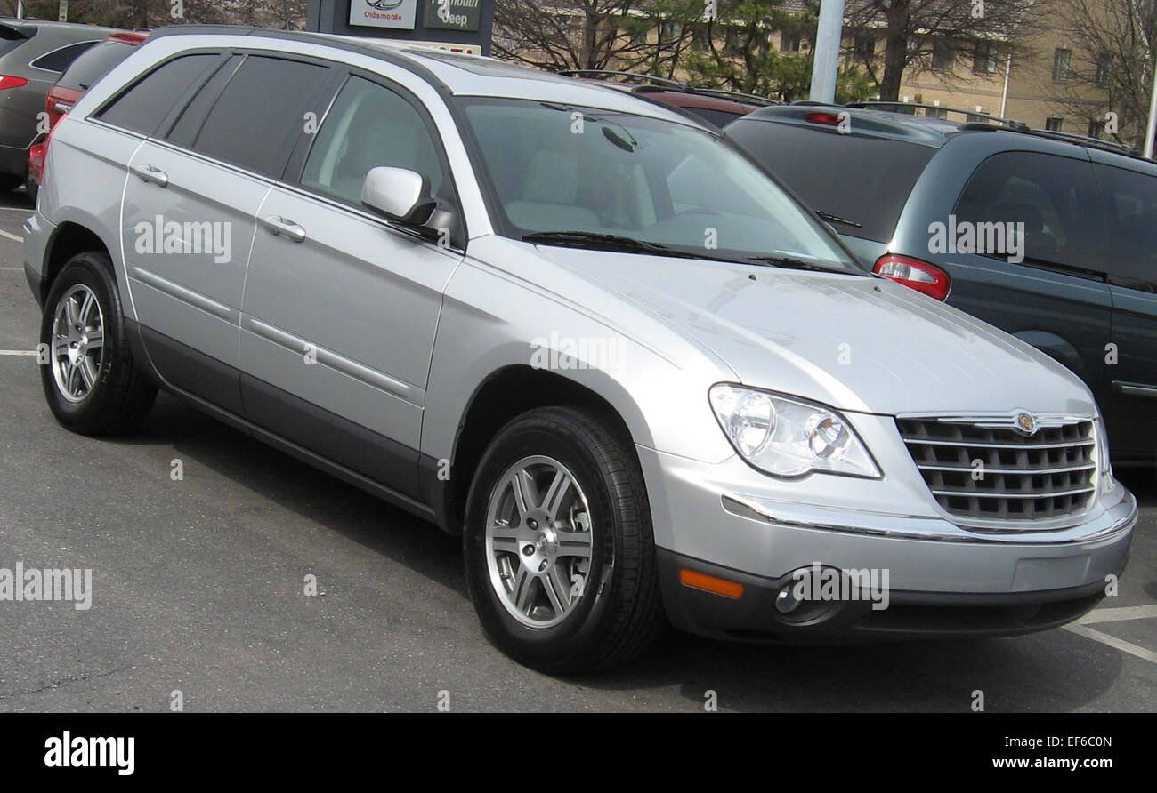 Chrysler pacifica hi-res stock photography and images - Alamy