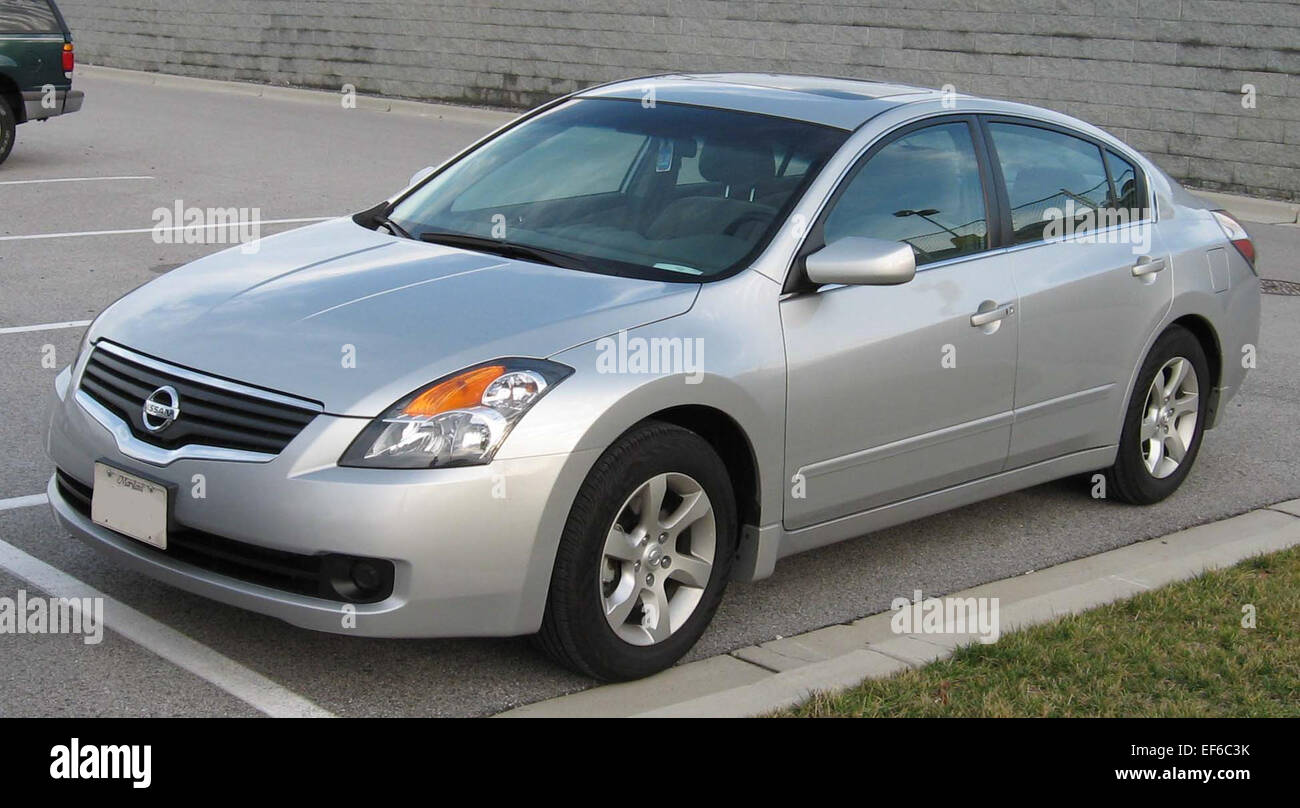 Nissan Altima 2007 White