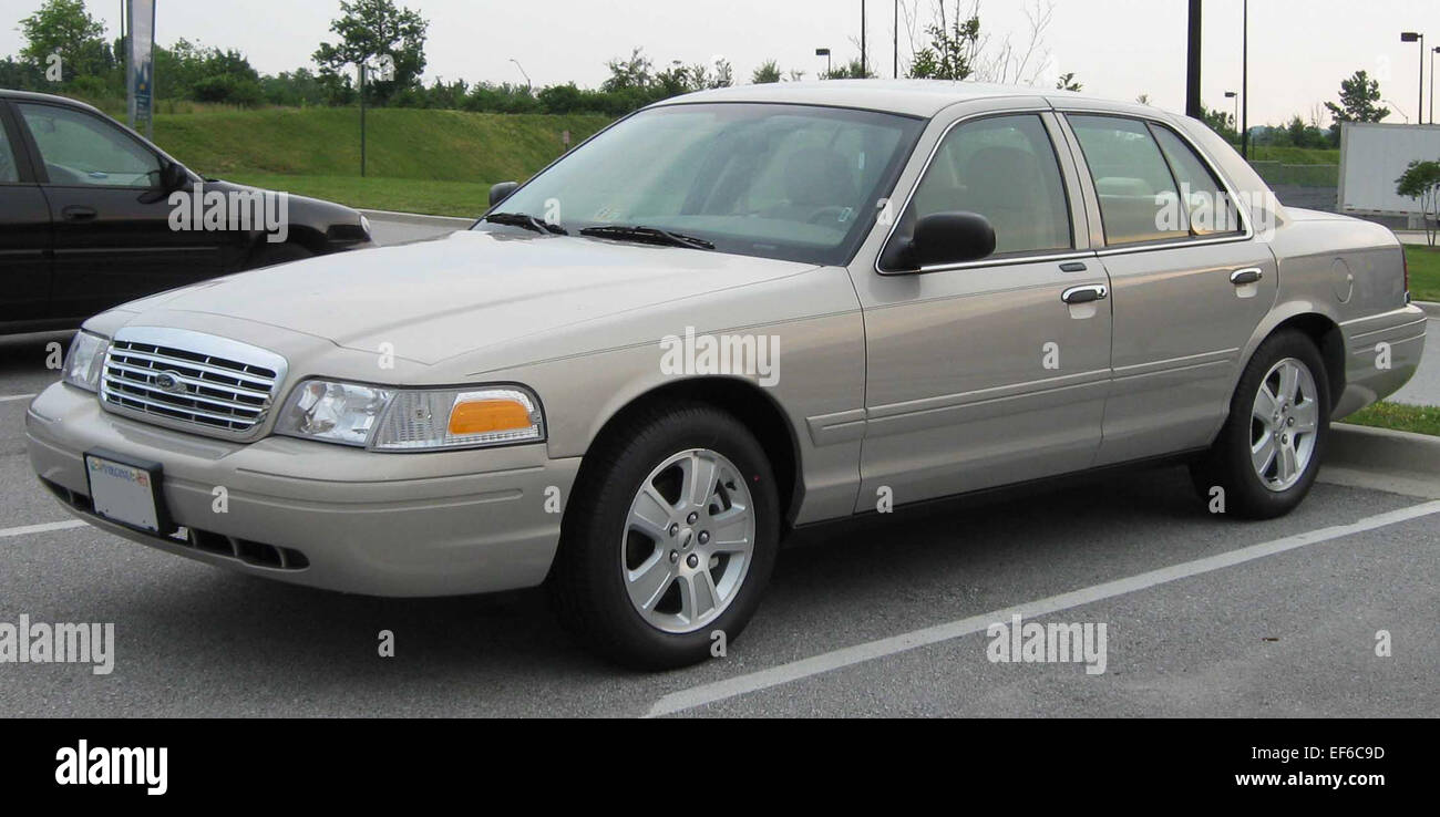 The 2007 Ford Crown Victoria LX is a full-size sedan known for its ...