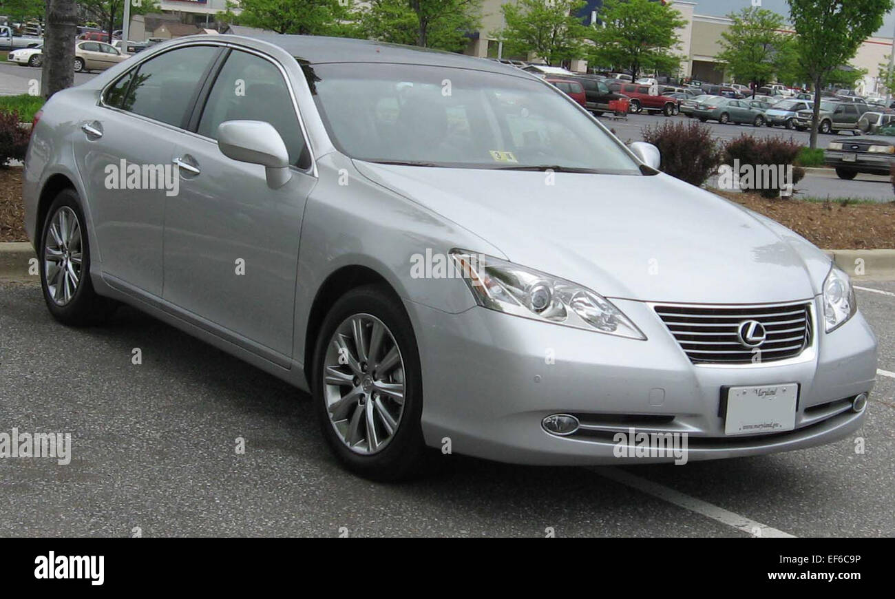 The 2007 Lexus ES350 is a luxury sedan that offers a smooth ...