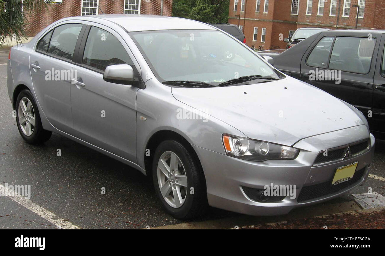 The 2008 Mitsubishi Lancer ES is a compact sedan offering sporty ...