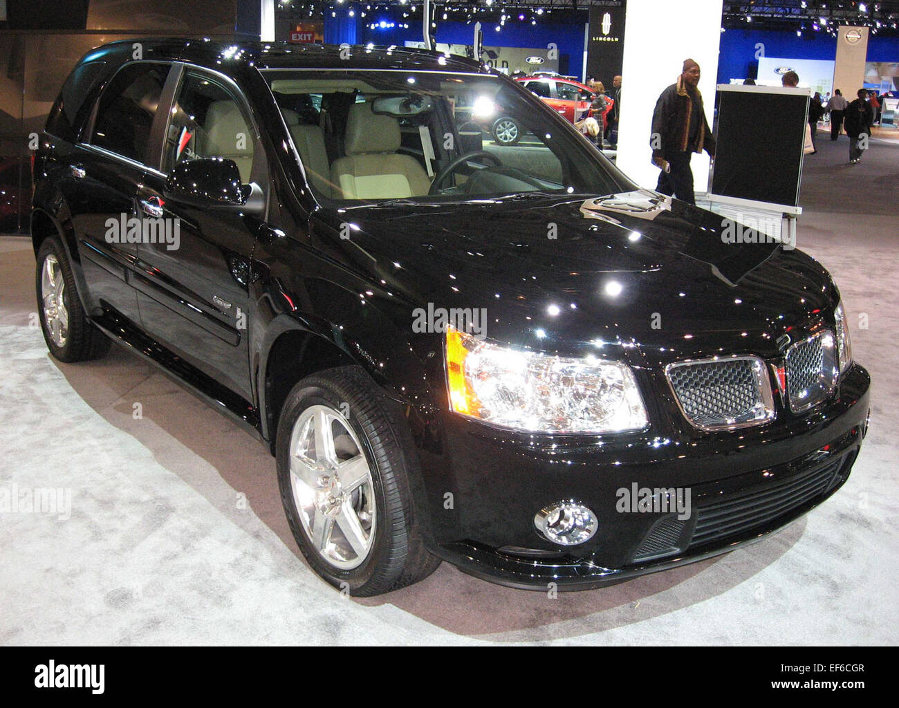 Mid size crossover suv hi-res stock photography and images - Alamy