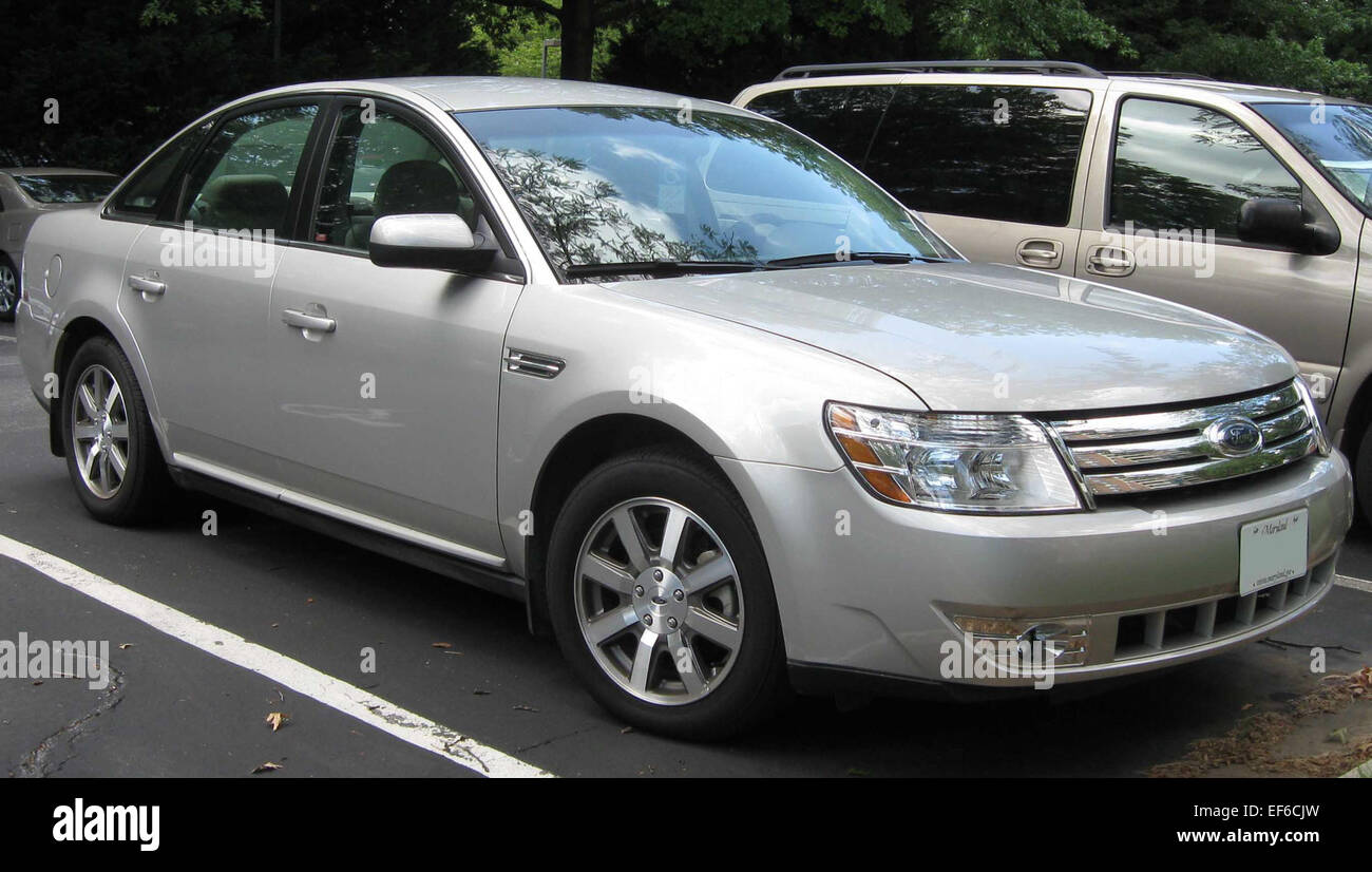 The 2008 Ford Taurus SEL is a full-size sedan that combines modern ...