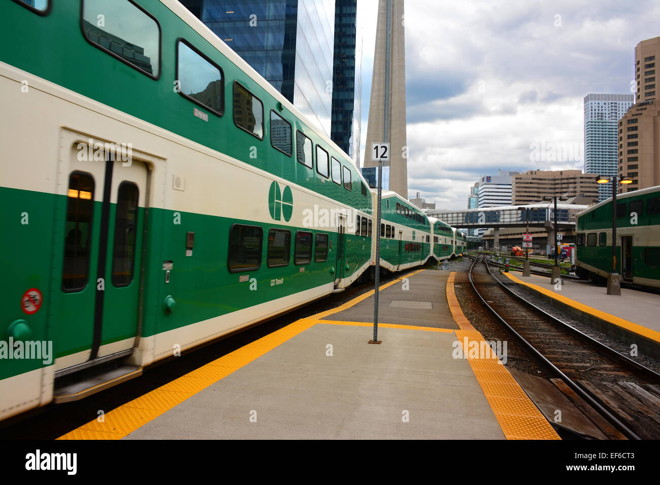 Go train, Toronto, Canada Stock Photo - Alamy