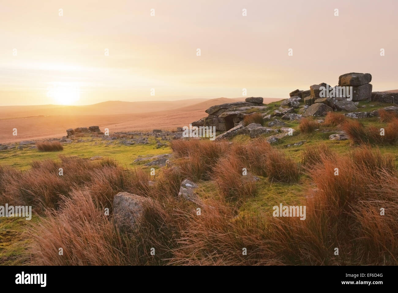 Atmospheric sunrise hi-res stock photography and images - Alamy