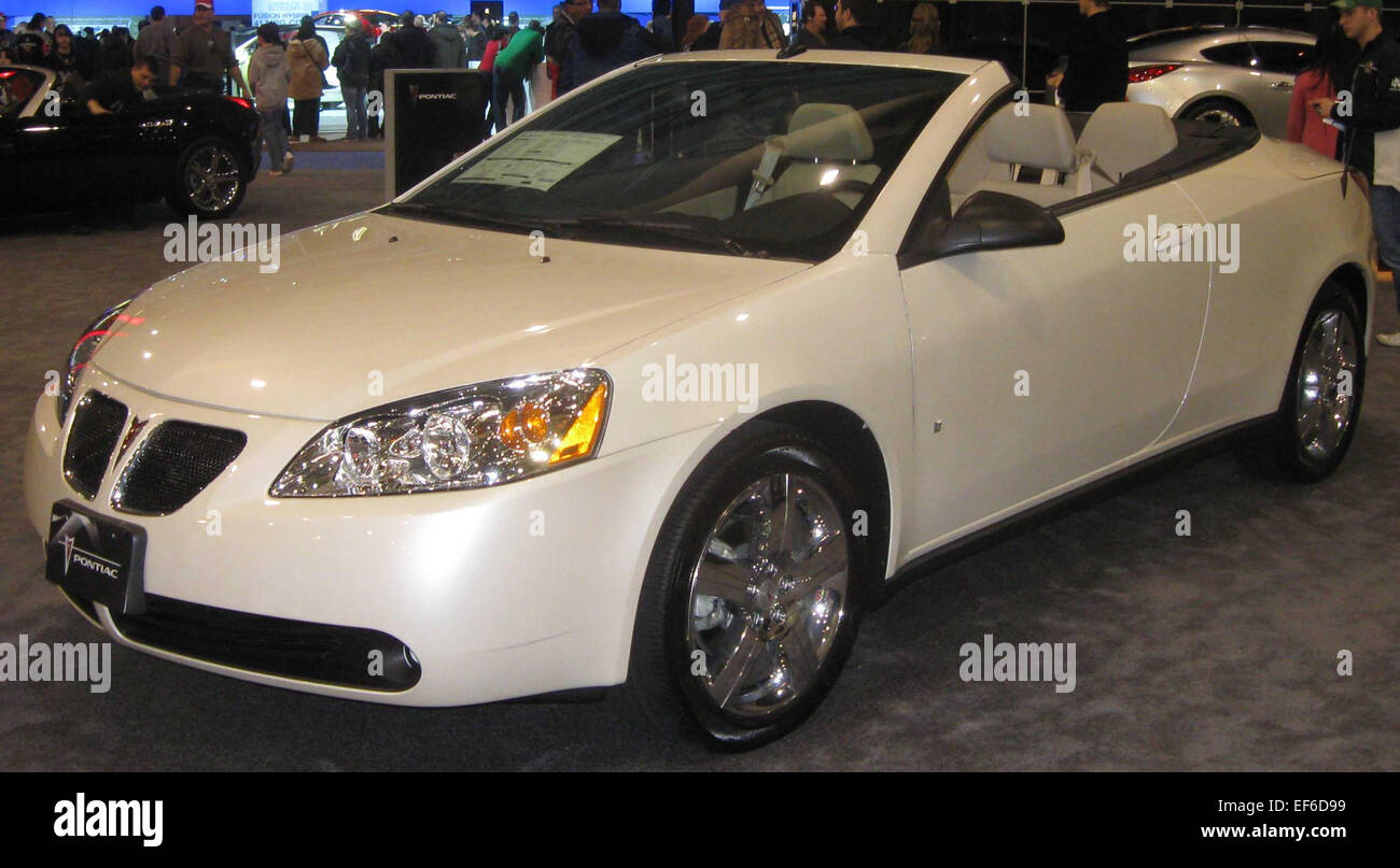 The 2009 Pontiac G6 GT convertible is a sporty two-door convertible ...