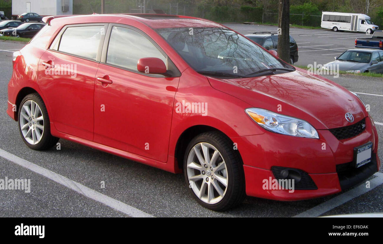 The 2009 Toyota Matrix XRS is a sporty compact hatchback offering a 2.4 ...