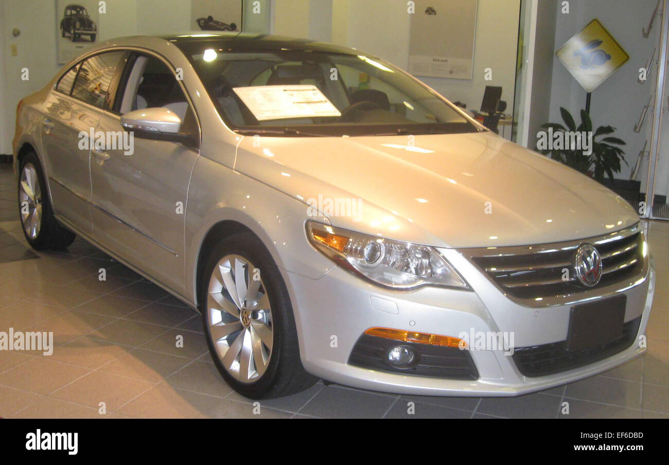 The 2009 Volkswagen Passat CC is a stylish sedan with a coupe-like ...