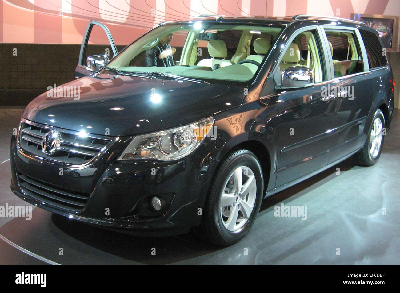 The 2009 Volkswagen Routan is a minivan designed for families, offering ...