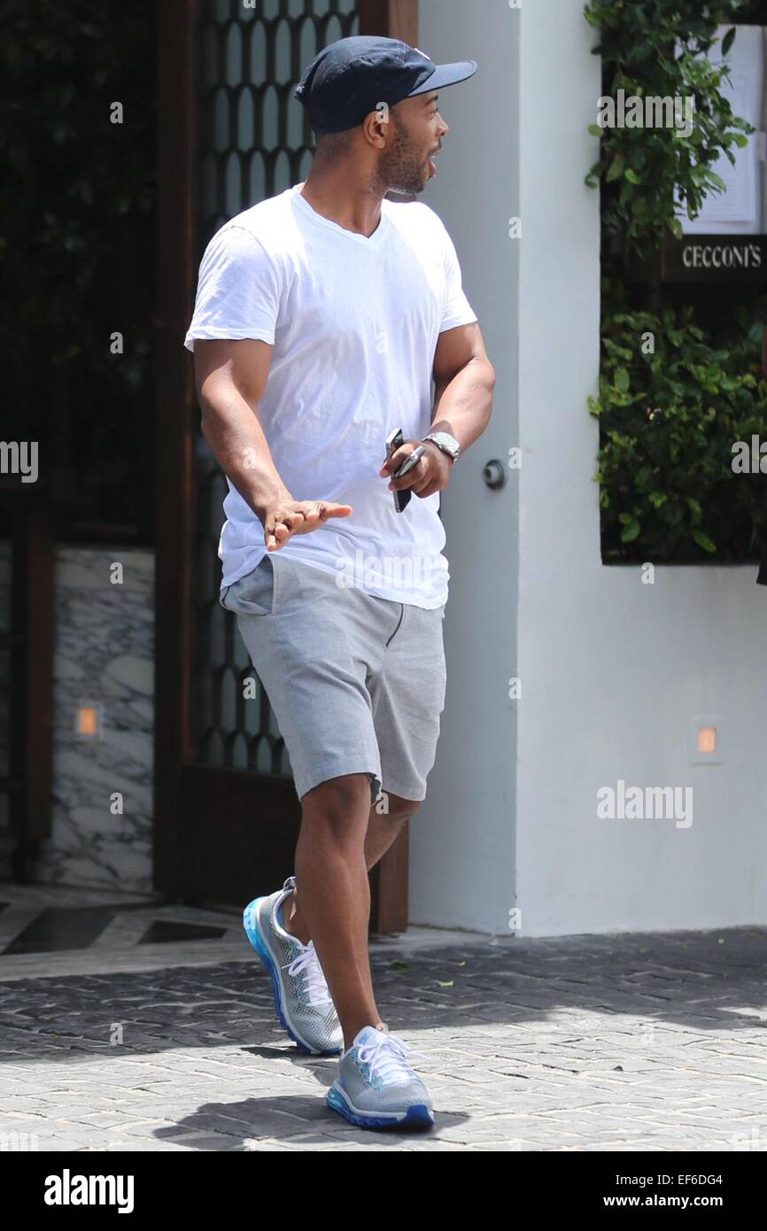 Tim Witherspoon, Kelly Rowland's husband and manager, spotted out while ...