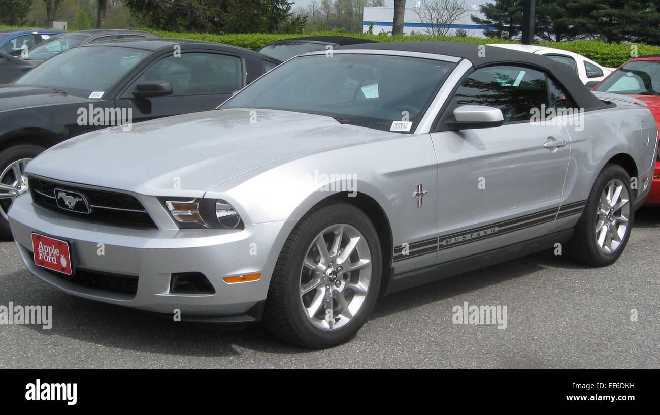 2010 Ford Mustang GT Convertible Photograph By Rich Franco Pixels ...