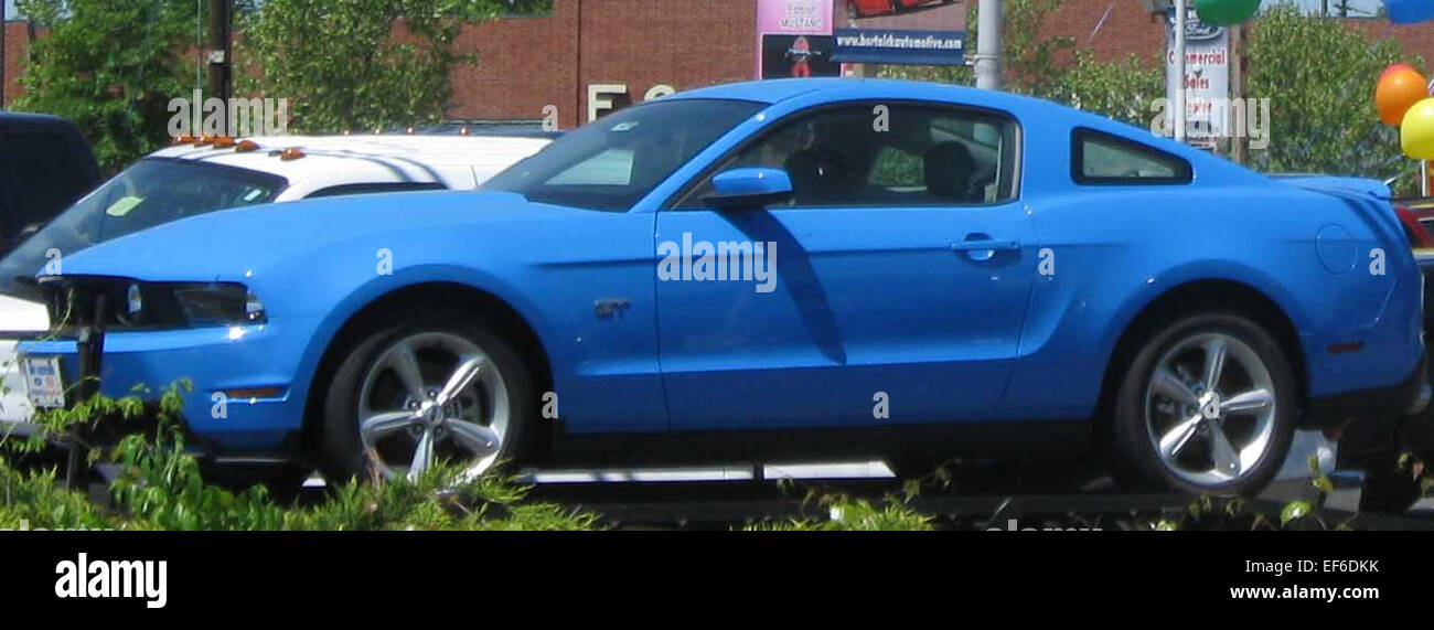 The 2010 Ford Mustang coupe is a classic American muscle car, featuring ...