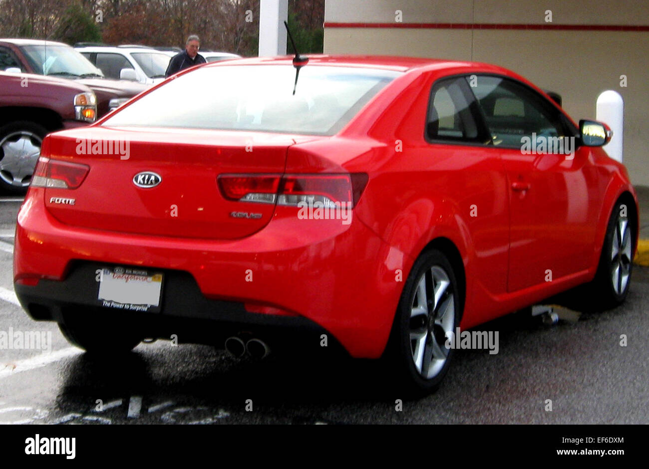 The 2010 Kia Forte Koup is a sporty compact coupe with a sleek design ...