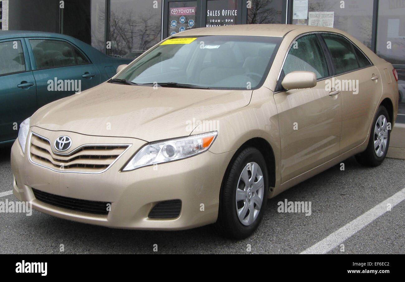 The 2010 Toyota Camry base model is a midsize sedan that offers a ...