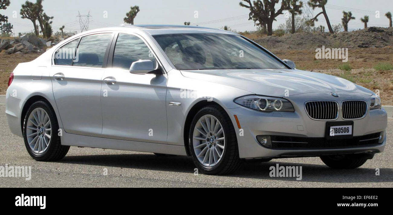 The 2011 BMW 535i is a luxury sedan featuring a 3.0L turbocharged ...