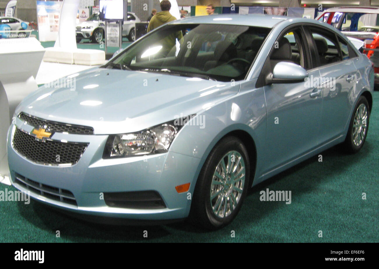The 2011 Chevrolet Cruze is a compact car that offers fuel efficiency ...