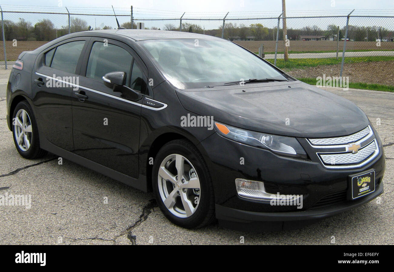 The 2011 Chevrolet Volt is a plug-in hybrid electric vehicle (PHEV ...