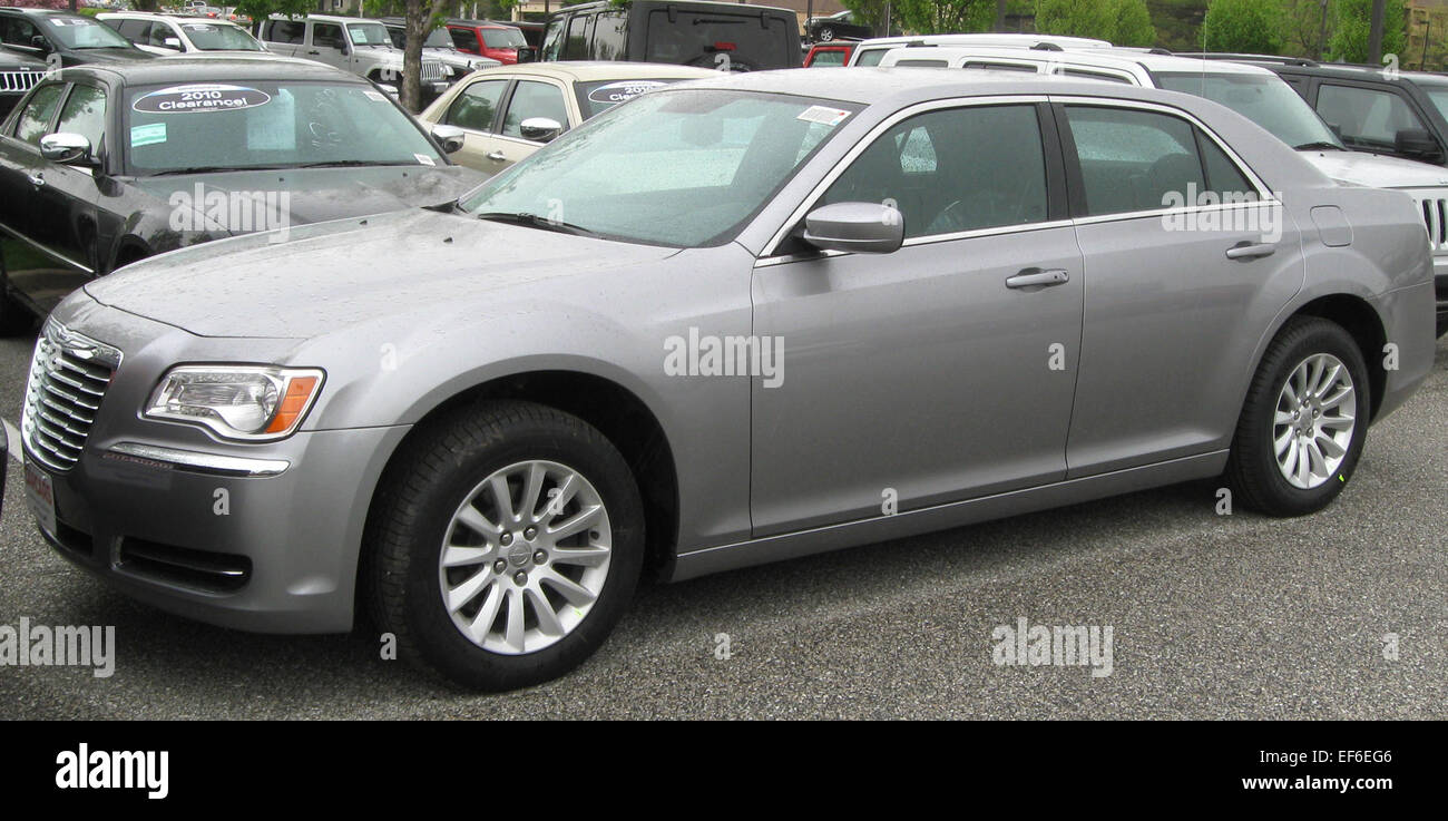 The 2011 Chrysler 300 is a full-size luxury sedan known for its bold ...