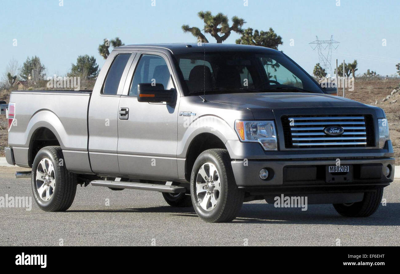 2011 Ford F 150 extended cab NHTSA Stock Photo - Alamy