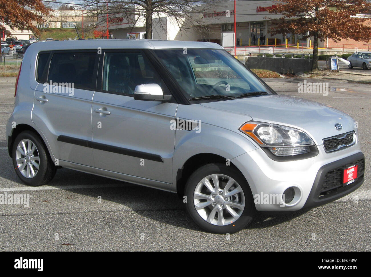 The 2012 Kia Soul is a compact crossover that blends unique styling ...