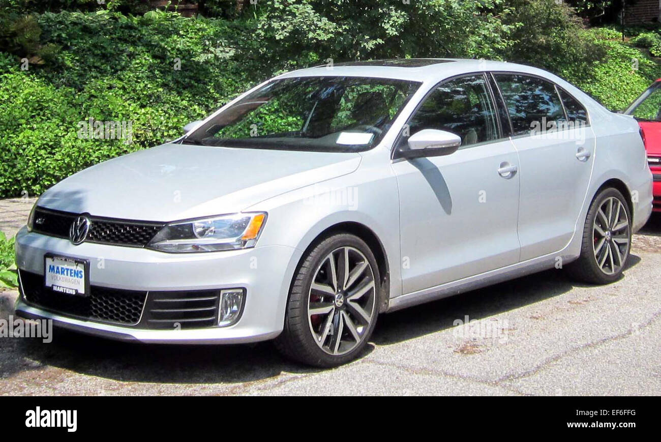 The 2012 Volkswagen Jetta GLI is a performance-oriented version of the ...