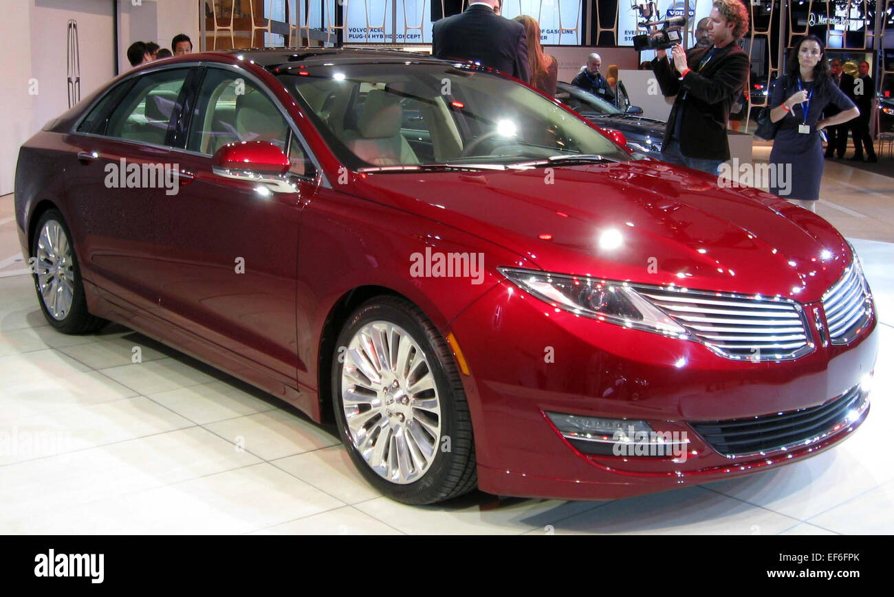 The 2013 Lincoln MKZ is a luxury sedan offering a refined interior ...