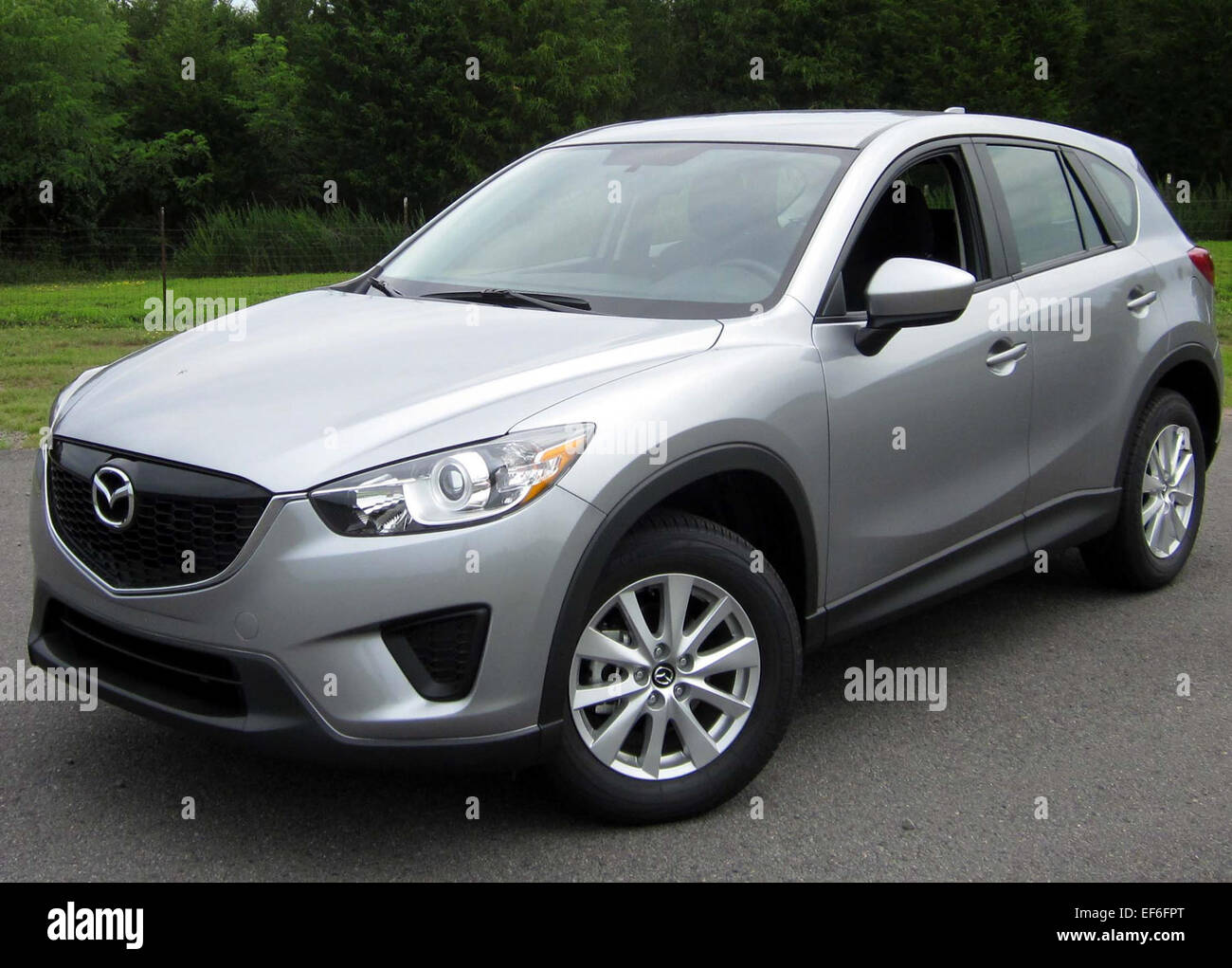 Mazda cx 5 sport hi-res stock photography and images - Alamy