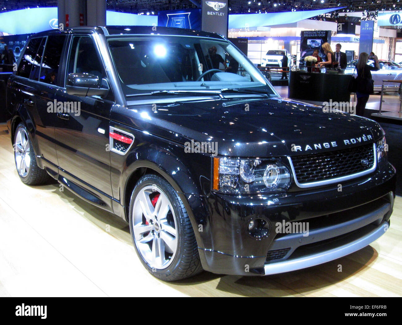 The 2013 Range Rover Sport Limited Edition is a luxury SUV that ...