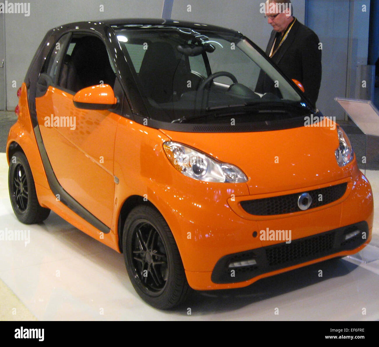 The 2013 Smart Fortwo is a compact two-seater designed for urban ...