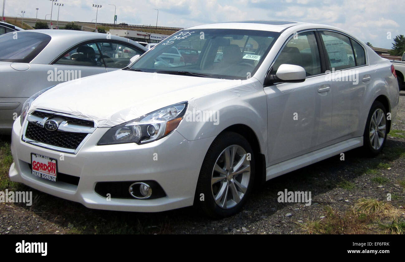 The 2013 Subaru Legacy 2.5i Limited is a mid-size sedan with all-wheel ...