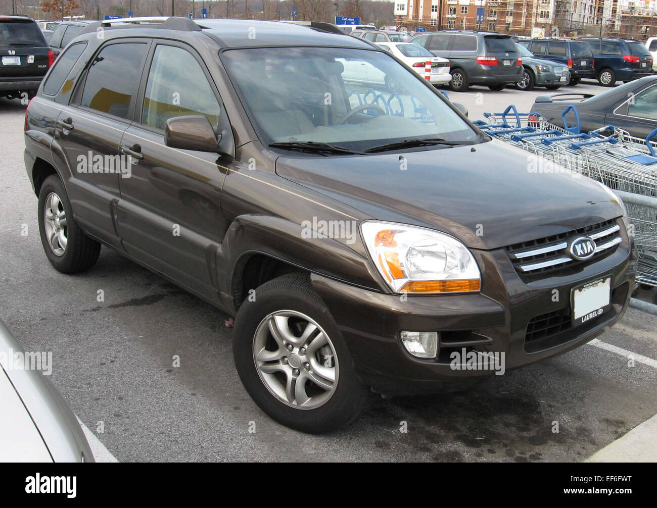 The second-generation Kia Sportage, produced from 2004 to 2010, is a ...