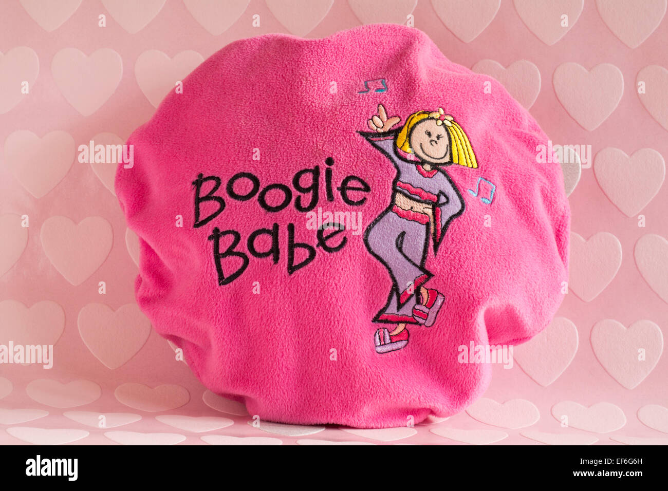 Pink hearts background hi-res stock photography and images - Alamy