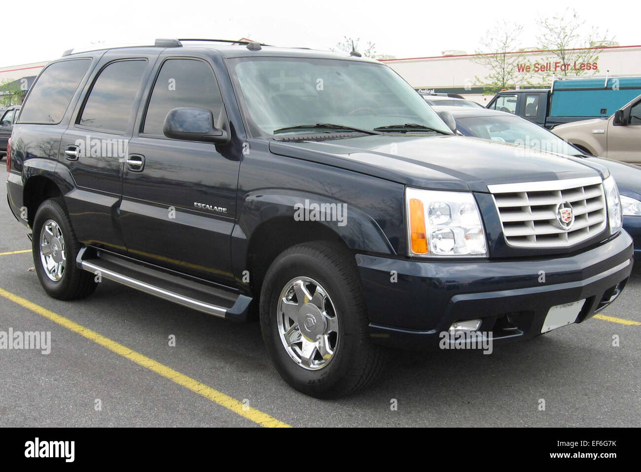 Cadillac escalade car hi-res stock photography and images - Alamy