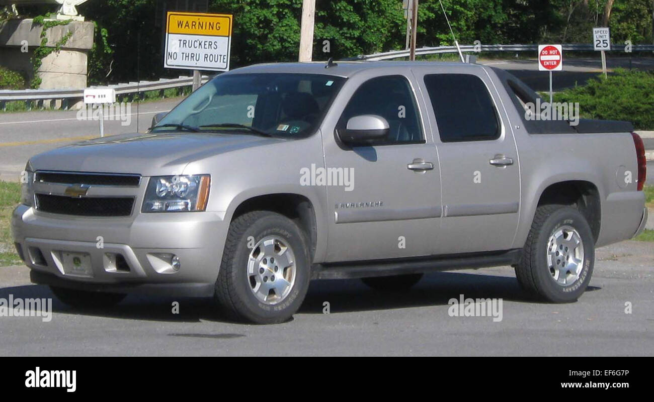 The second-generation Chevrolet Avalanche, introduced in 2007, is a ...