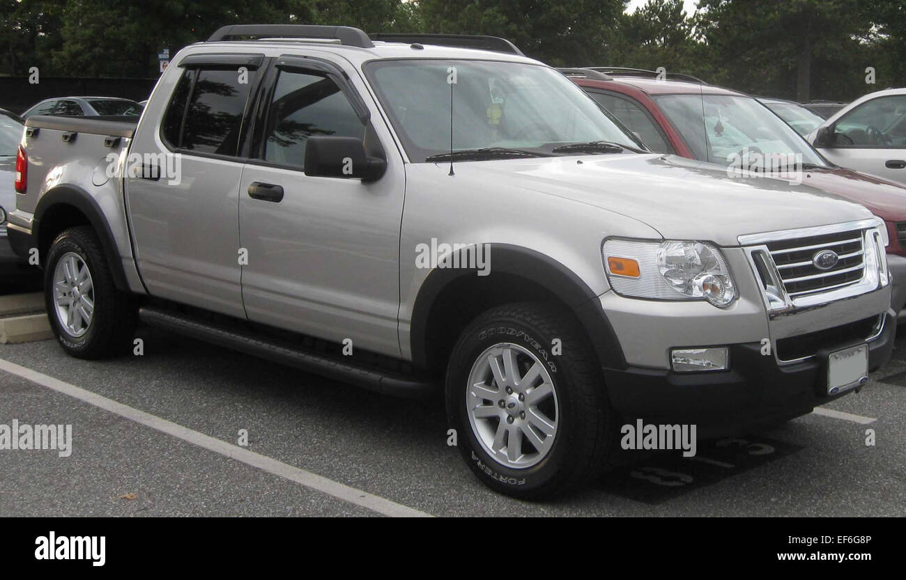 Trac vehicle hi-res stock photography and images - Alamy