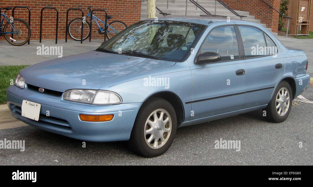 The second-generation Geo Prizm, produced from 1998 to 2002, is a ...