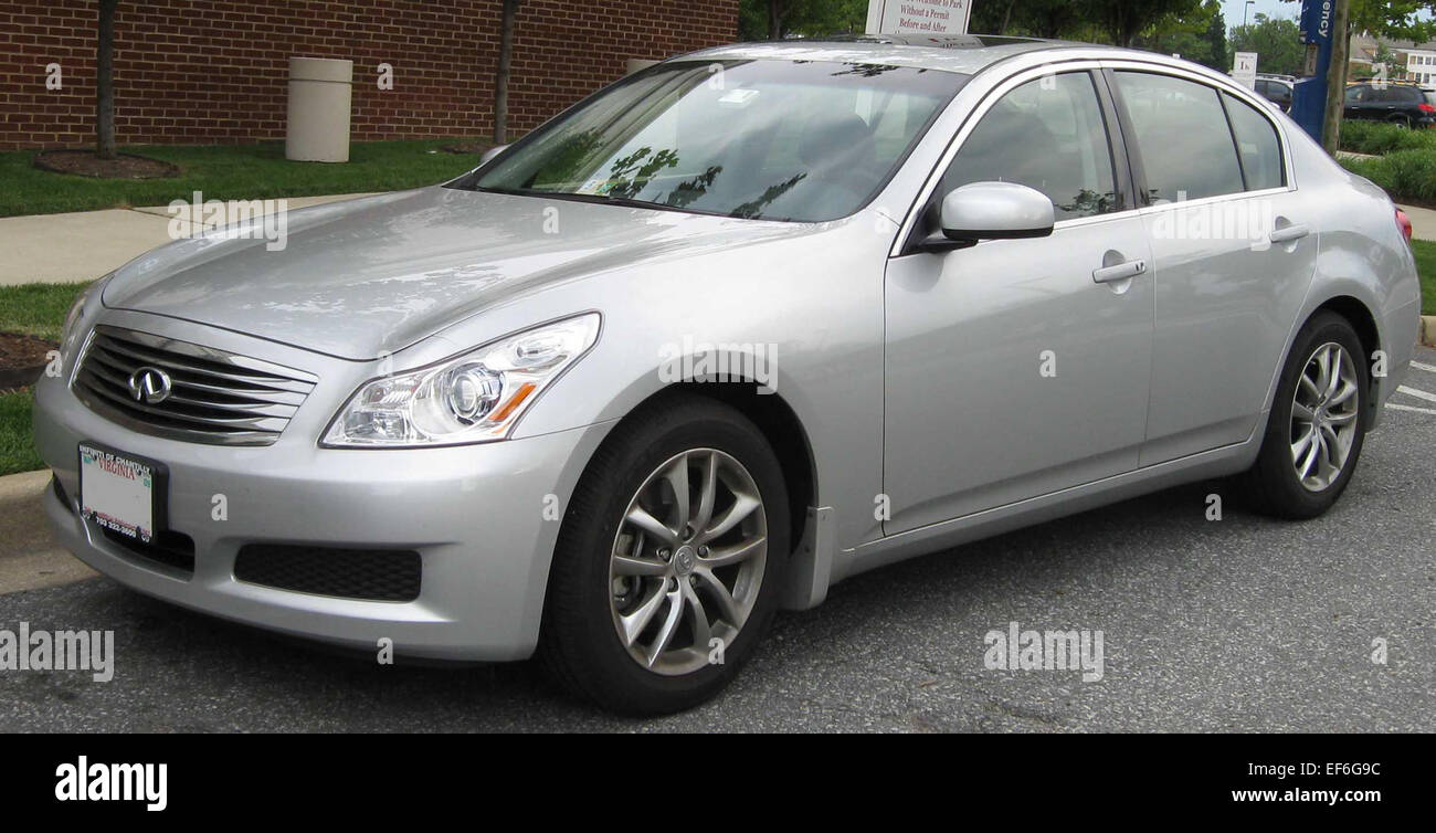 The second-generation Infiniti G35 is a luxury sports sedan that ...